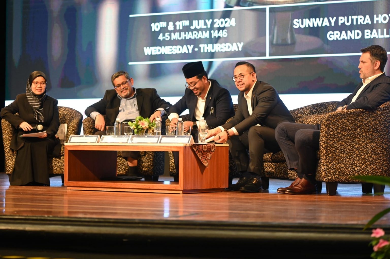 Utama - Persatuan Wadah Pencerdasan Umat Malaysia (WADAH)